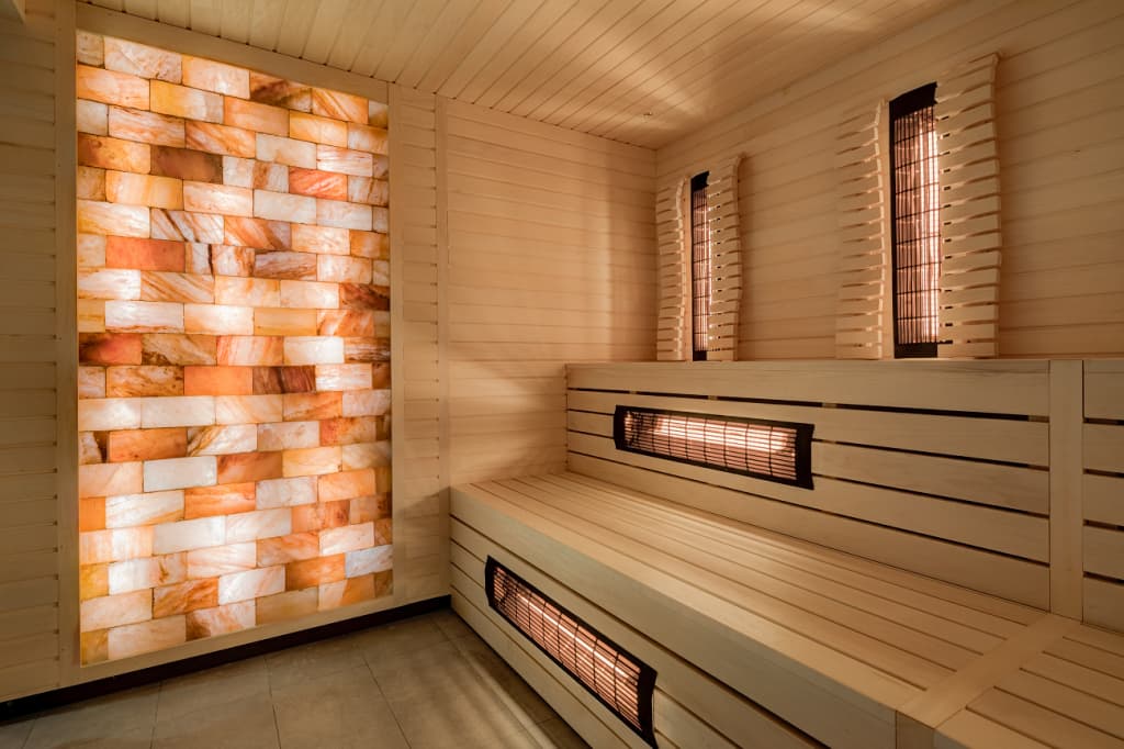 Best Infrared Saunas with Himalayan Salt Bar | Modern Reform